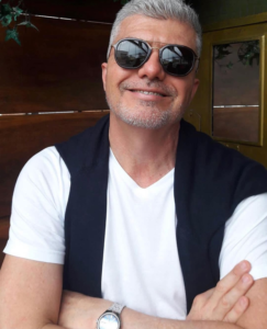 Nicholas James – scammer of the day – Scams, Frauds and Scammer news